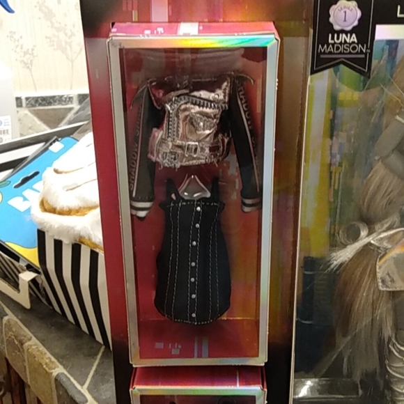 Shadow High | Toys | Shadow High Luna Madison Fashion Doll With Extra ...